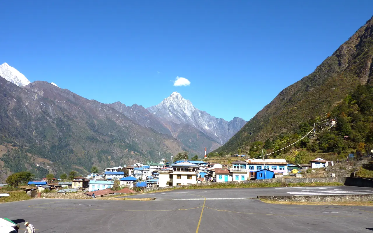 Where is Lukla Airport? Location, Altitude, and Importance